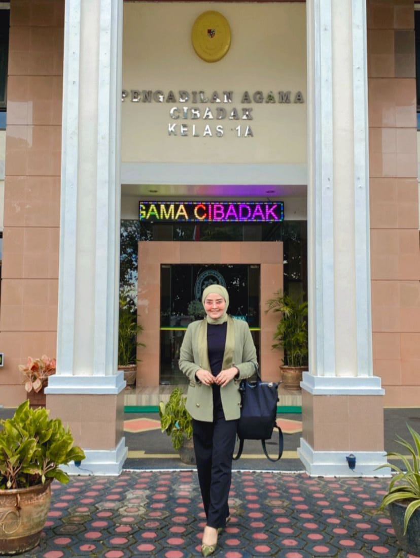 Novianti Musviroh, SH: Advokat Perempuan yang Menegakkan Keadilan ...